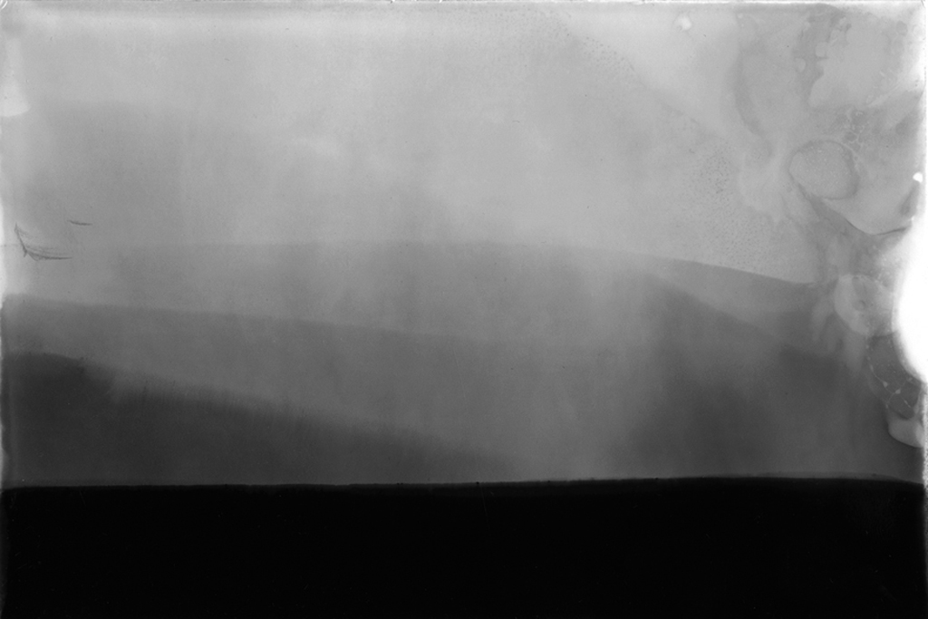 YVON CHABROWSKI — FOTOEMULSION AUF BARYTPAPIER, VERGROESSERT I–V
